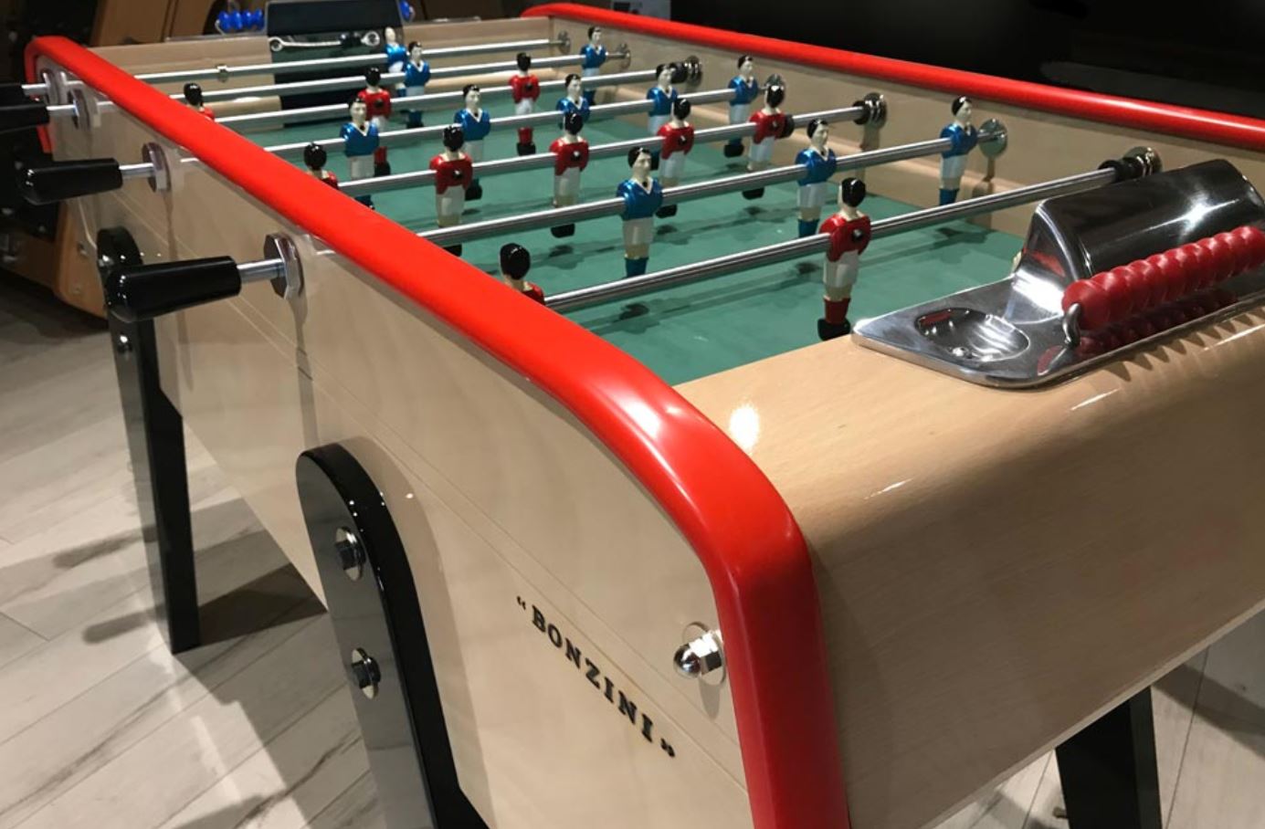 Babyfoot Bonzini : Comparatif et histoire de la marque